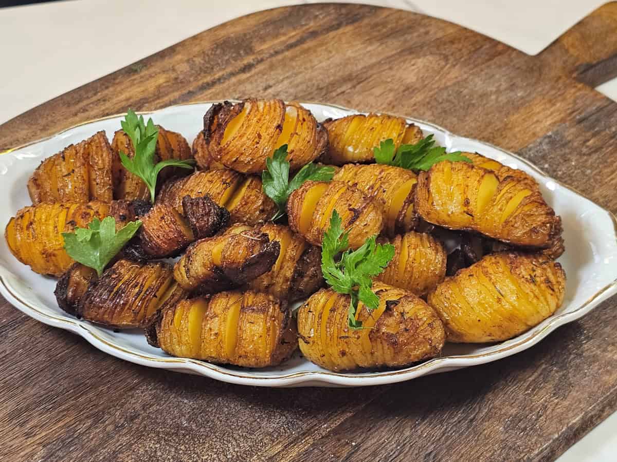 Baby potato fans, crispy on the outside, soft on the inside